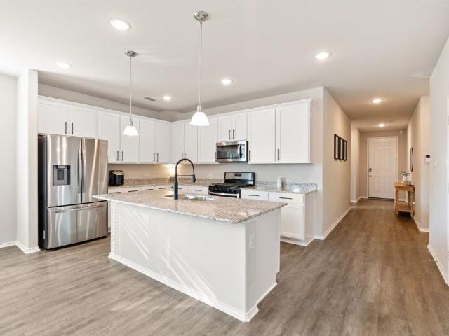 428 Green Hill Drive