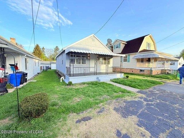 428 Dexter Ave, Scranton, PA 18504