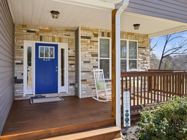 428 Deerwood Road