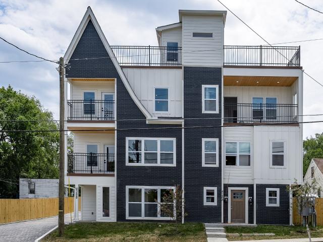 428 e trinity ln # a, b, c, d