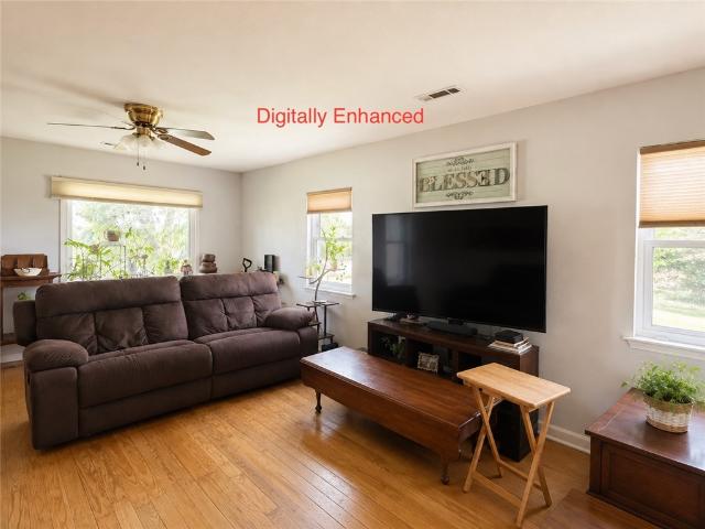 428 E Locust Street
