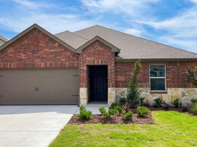 428 Epiphany Ln, Lavon, TX 75166