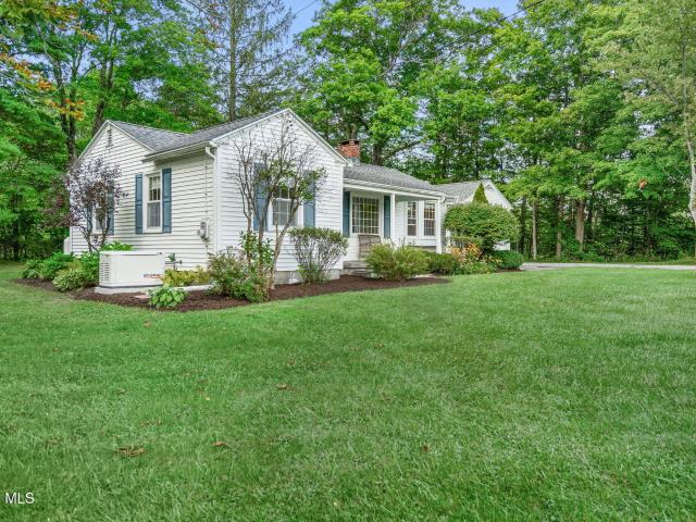 428 Helderberg Trail