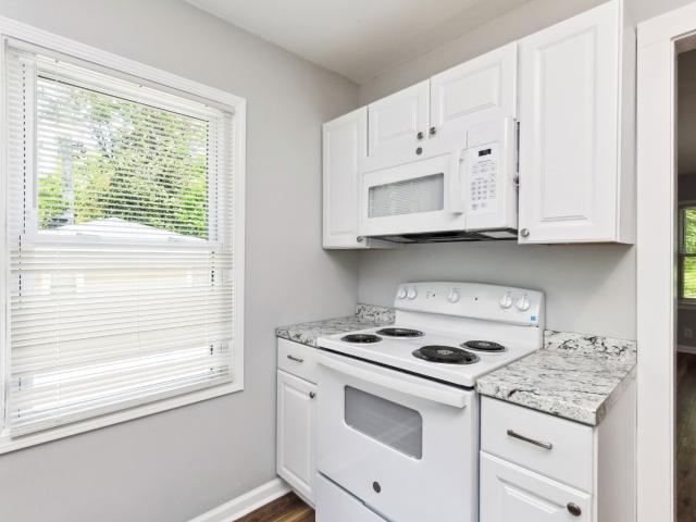 428 Hickory Hill Dr, Clarksville, TN 37040 | MLS #3205