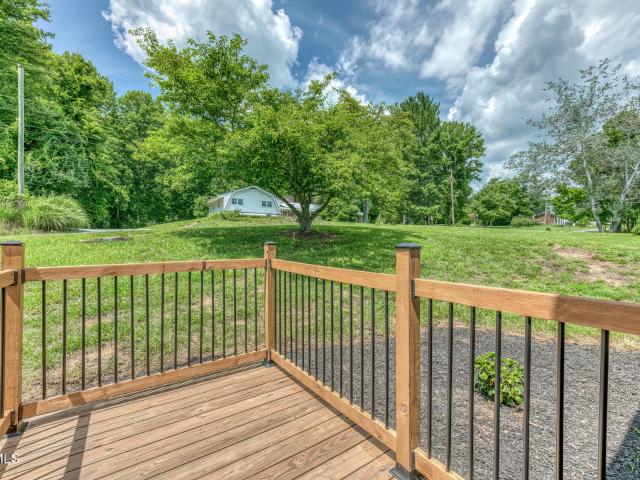 428 Hickory Hills Road