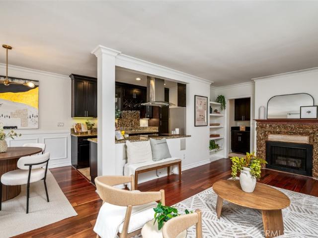 428 Hill Street 14