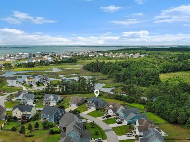 428 Lanyard Dr, Newport, NC 28570