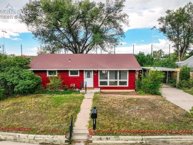 428 Mount View Ln, Fountain, CO 80817