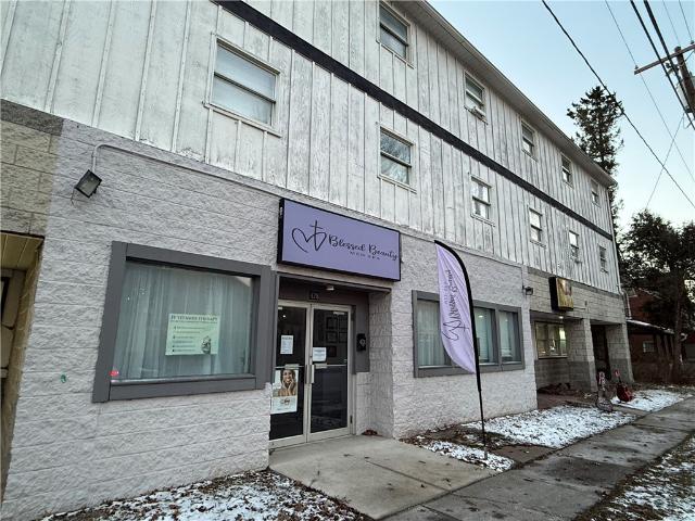 428 S Main St