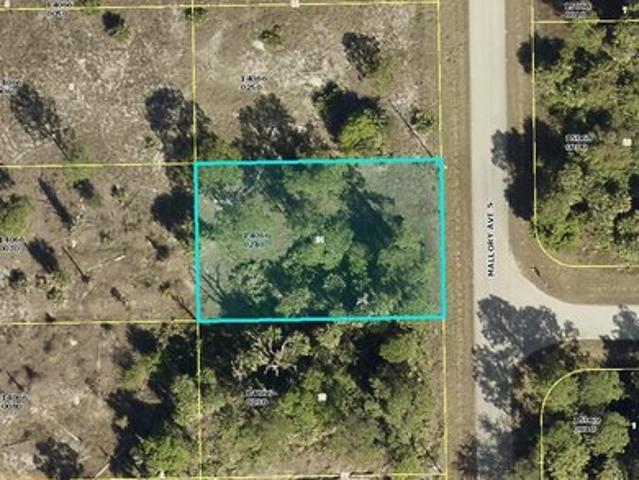428 S Mallory Ave, Lehigh Acres, FL 33974