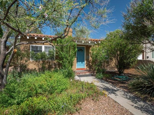 428 Solano Dr NE, Albuquerque, NM 87108