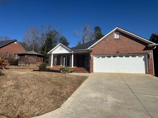 428 Savanna Plains Dr, Spartanburg, SC 29307