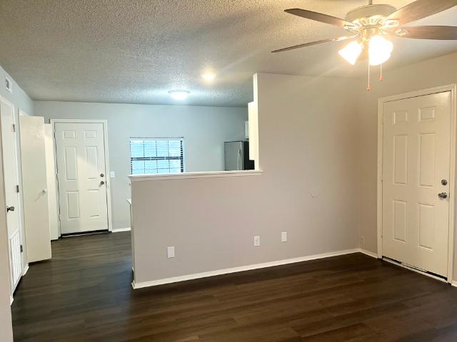 428 SE G Street 3
