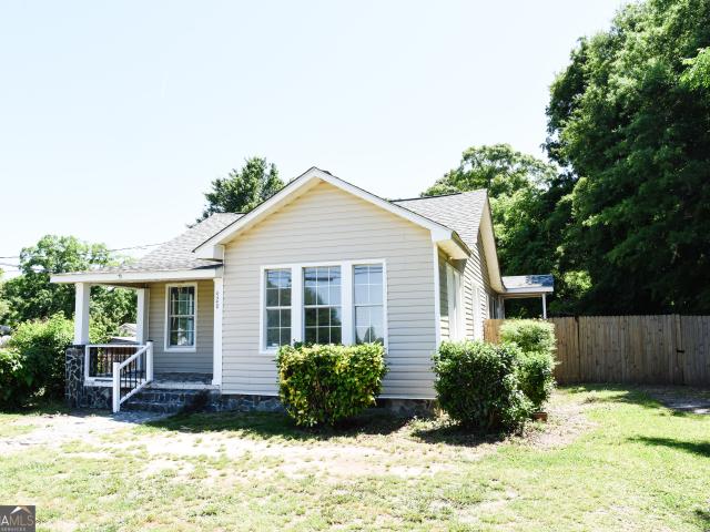 428 Searcy Avenue