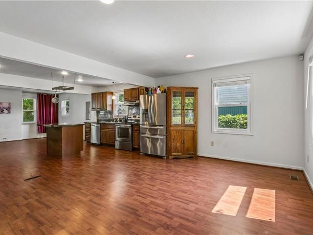428 Shenandoah RD