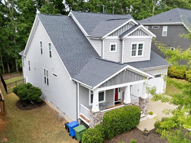 428 Skybluff Circle