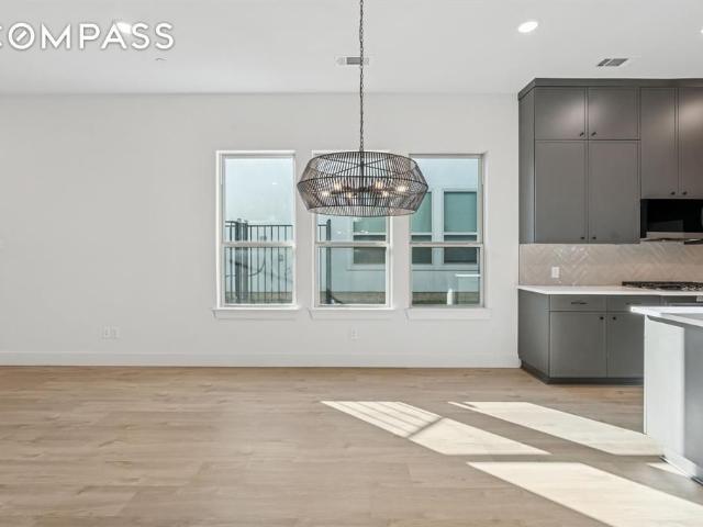 428 Waterscape Dr 1338, Hickory Creek, TX