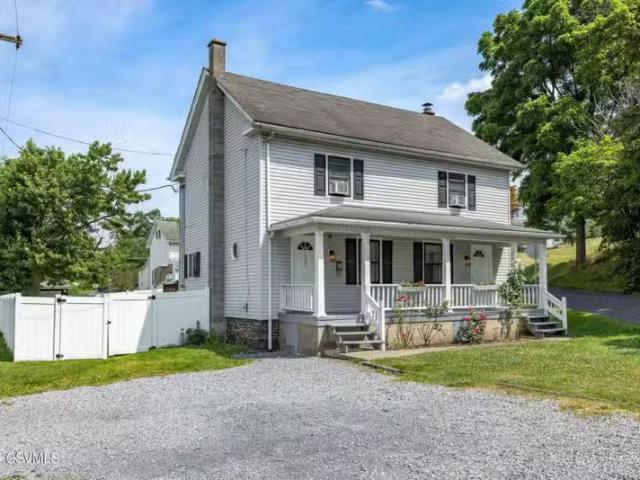 428 WALL ST, DANVILLE, PA 17821 Single Family Residence For Sa.