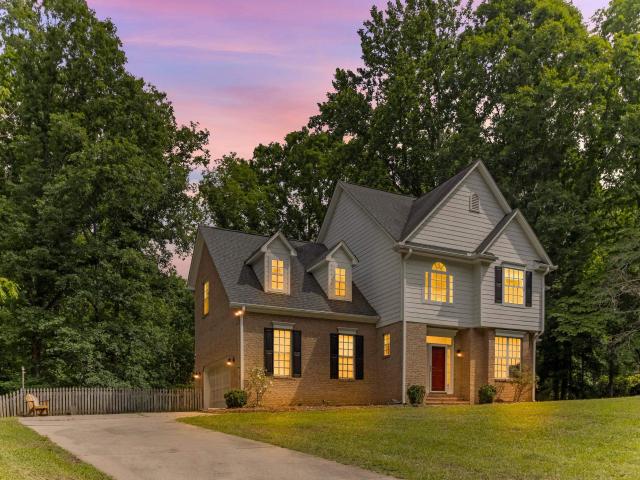 428 Winding Oak Drive
