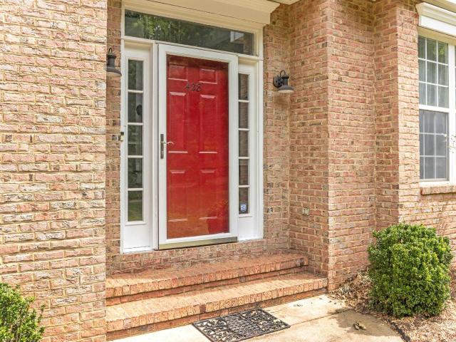 428 Winding Oak Drive