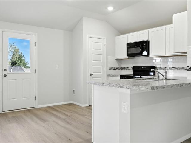 428 Valley View Drive