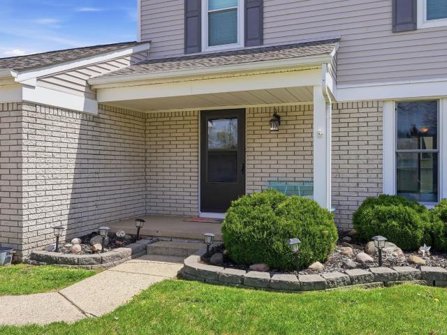 42944 Pheasant Run Drive