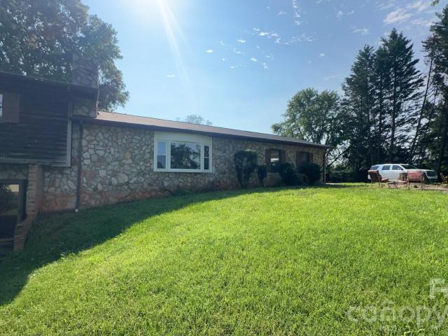 4294 Horseshoe Bend Road