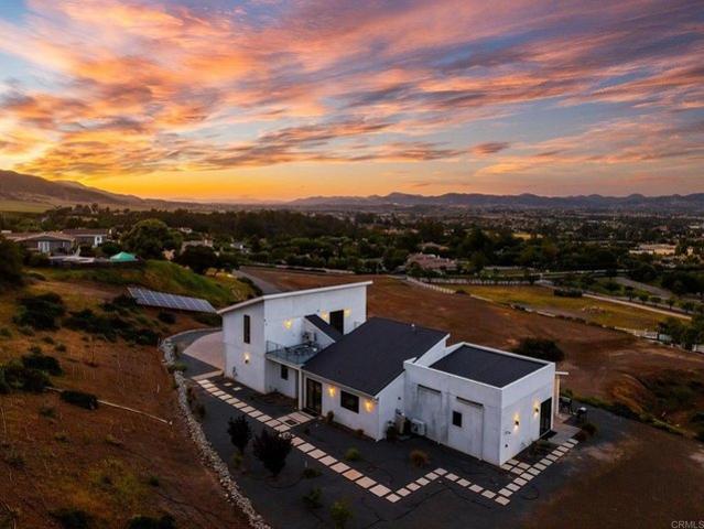 42950 Ivy St, Murrieta, CA 92562