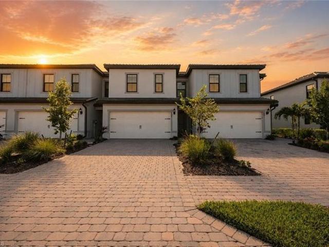 4295 Sonoma Oaks Cir, Naples, FL 34119