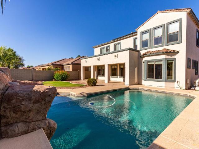 4296 N 154th