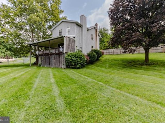 4296 Warriors Mark Path, Tyrone, PA 16686