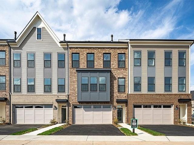 42976 Truman Ter, Ashburn, VA 20148