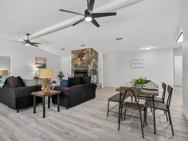 4297 Edge Perry Rd, Crestview, FL 32539 | MLS #992035