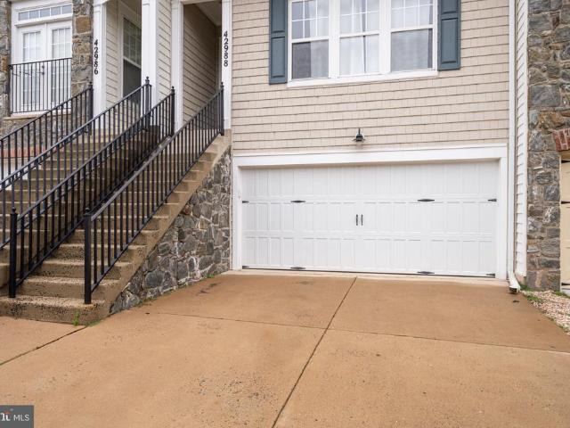 42988 Mill Race Terrace
