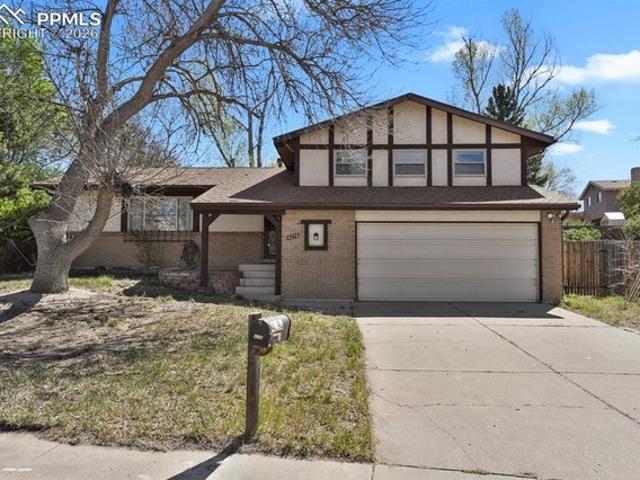 4298 N Nonchalant Cir, Colorado Springs, CO 80917