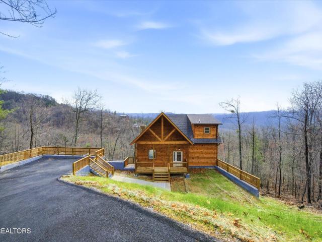 4298 Harmony Hill Lane