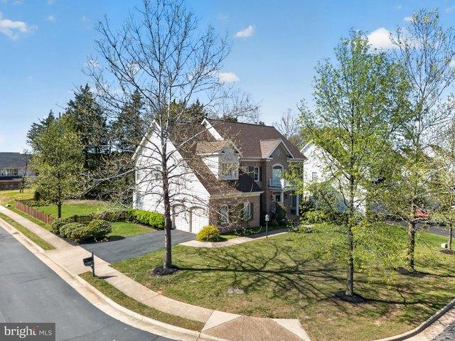 42994 Northlake Blvd, Leesburg, VA 20176