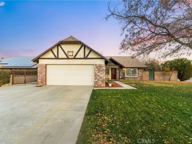 42902 Sachs Dr, Lancaster, CA 93536