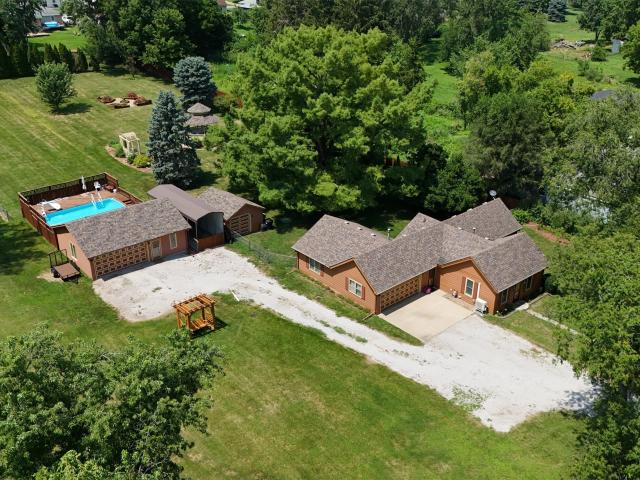 4290 NE 27th Street