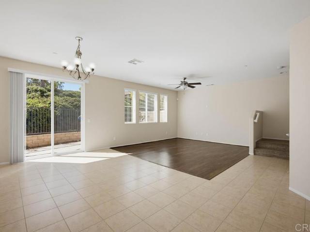 42910 Avenida Amistad