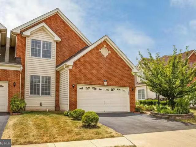 42915 NOKES CORNER TER, ASHBURN, VA 20148 Single Family Reside.