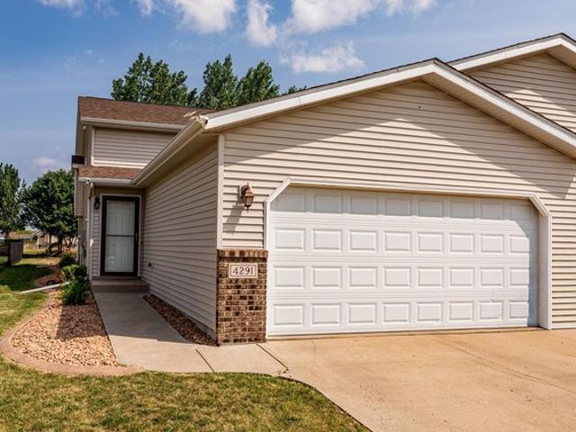 4291 39th Ave S, Fargo, ND 58104