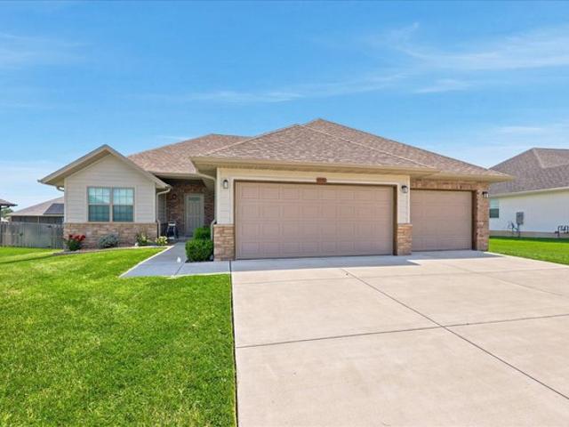 4292 N Venice Ave, Ozark, MO 65721