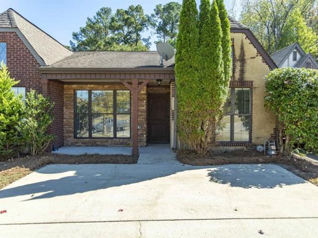 4292 Ashwood Cv, Birmingham, AL 35216