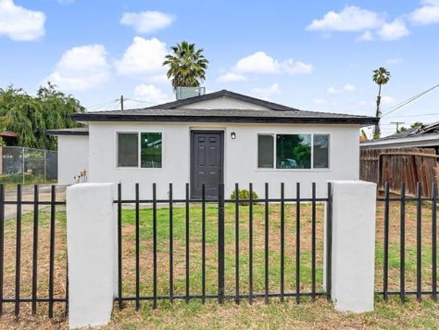429 2nd St, Lindsay, CA 93247