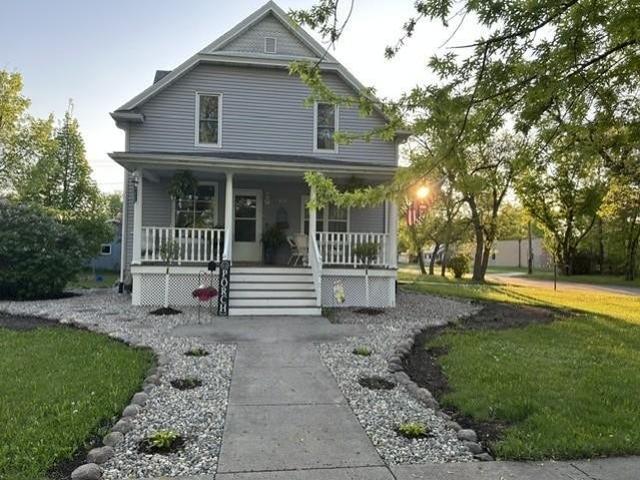 429 8th St N, Wahpeton, ND 58075