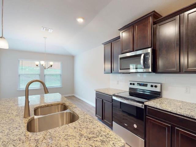 429 Creekfall Rd