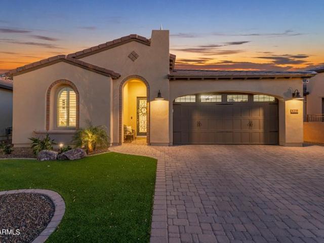 429 E Veterans Way, Queen Creek, AZ 85140
