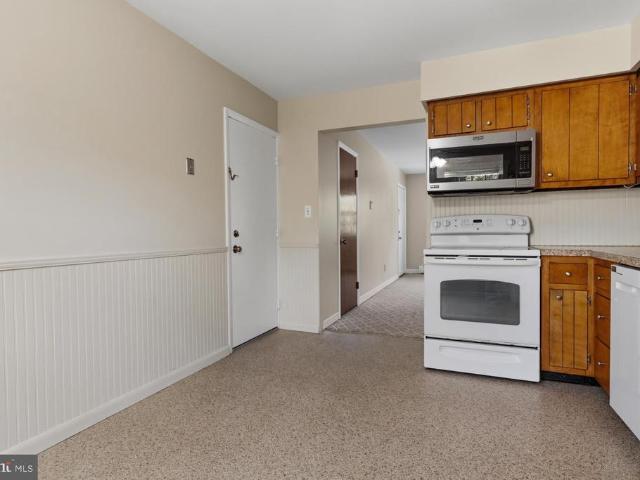 429 Edgemont Avenue # 3