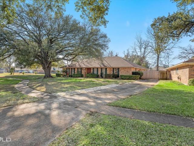 429 Kenshire Ct, Shreveport, LA 71115 | MLS #21169 | Compass